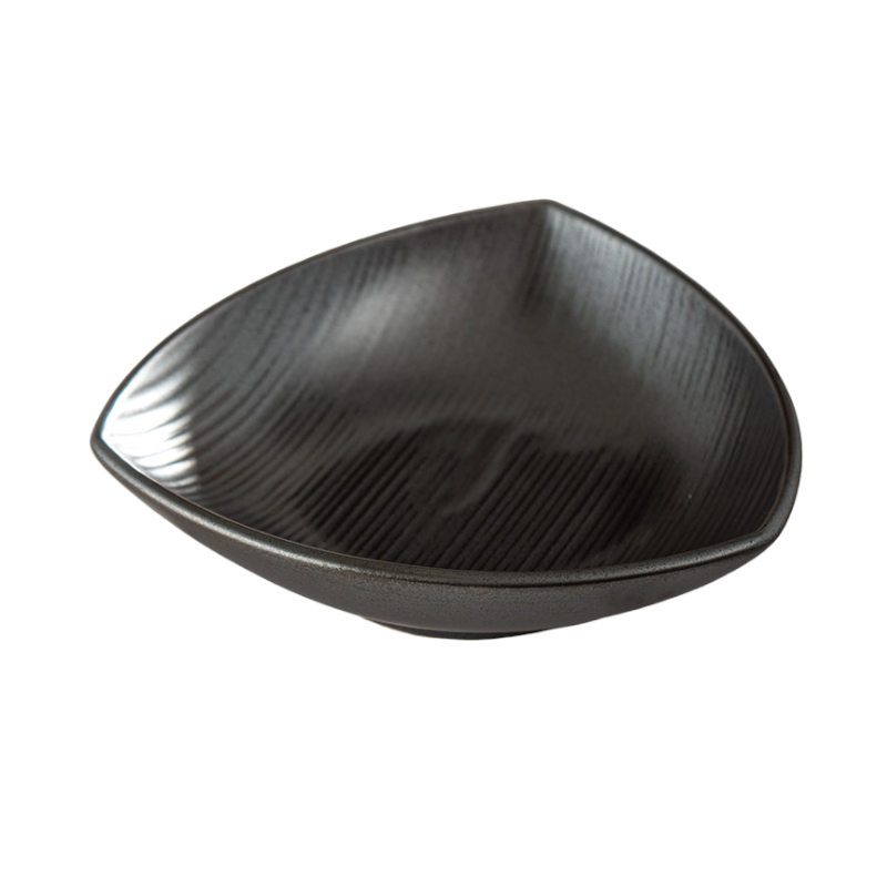 Tetsu Kesho Series 7.25"L Triangular Shape Serving Plate (5/30 ...